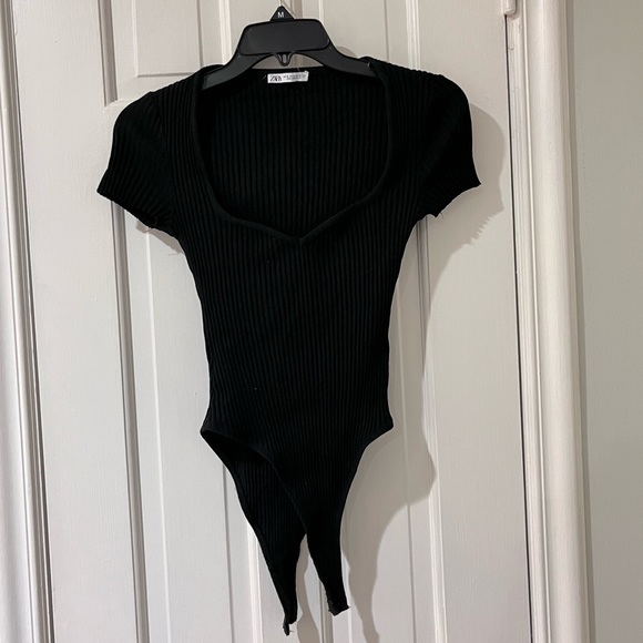 Zara | Tops | Zara Ribbed Bodysuit | Poshmark